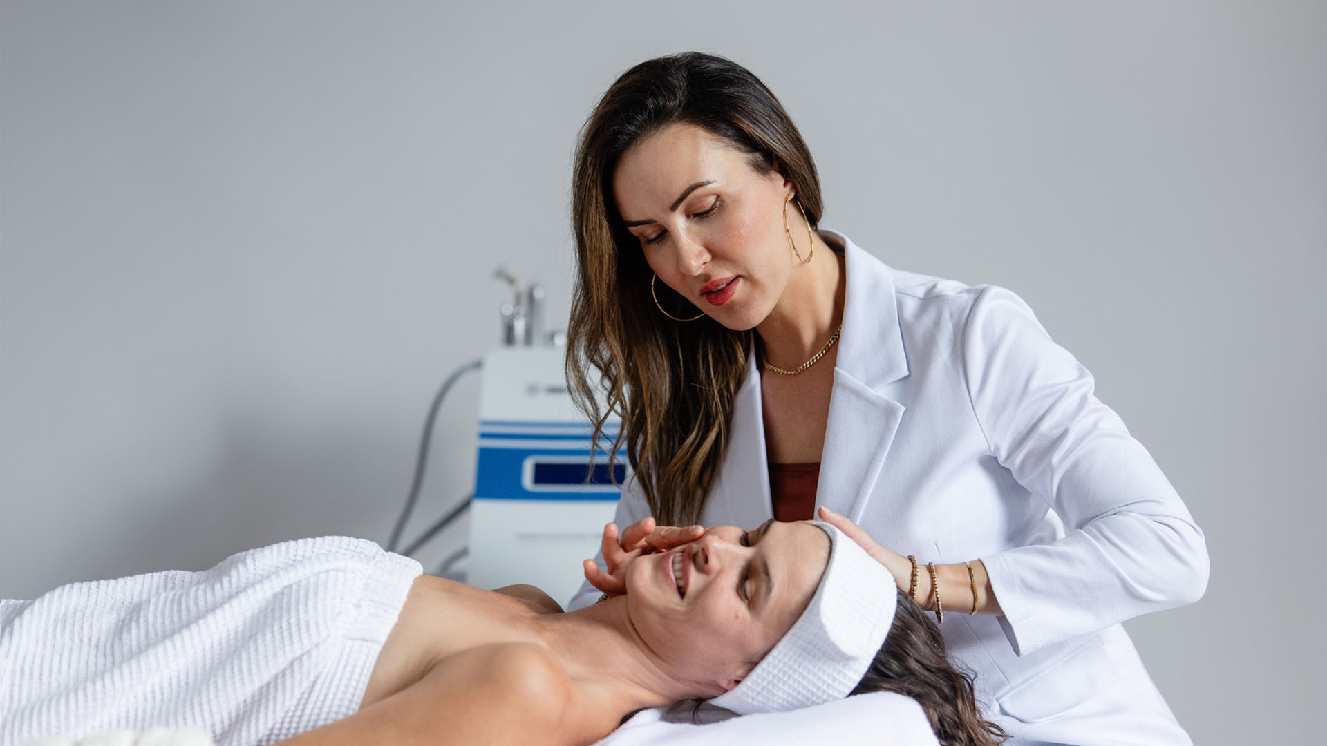 Esthetics Course in Spokane | Bella Rosa Skin Academy